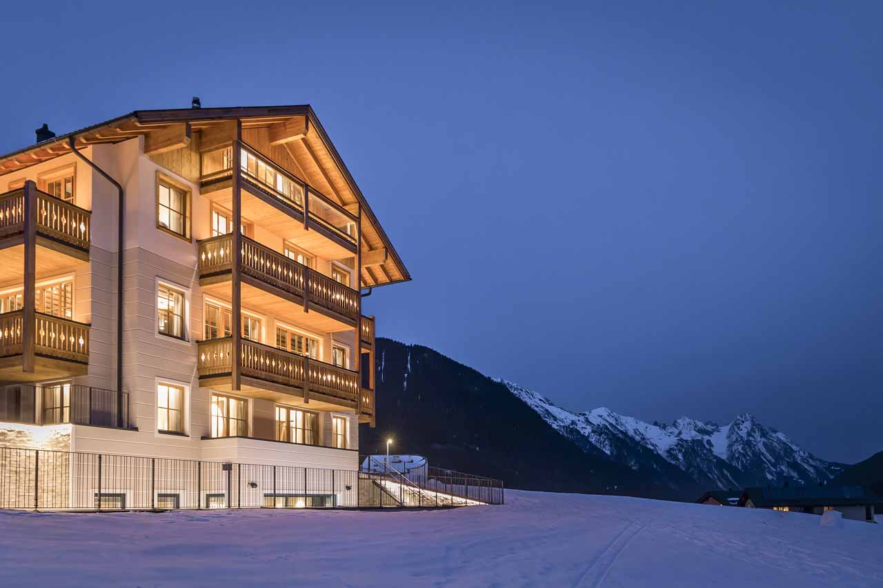 Luxury Ski Chalets to Rent, Luxury Ski Chalet Holidays 2025/26 | Leo Trippi