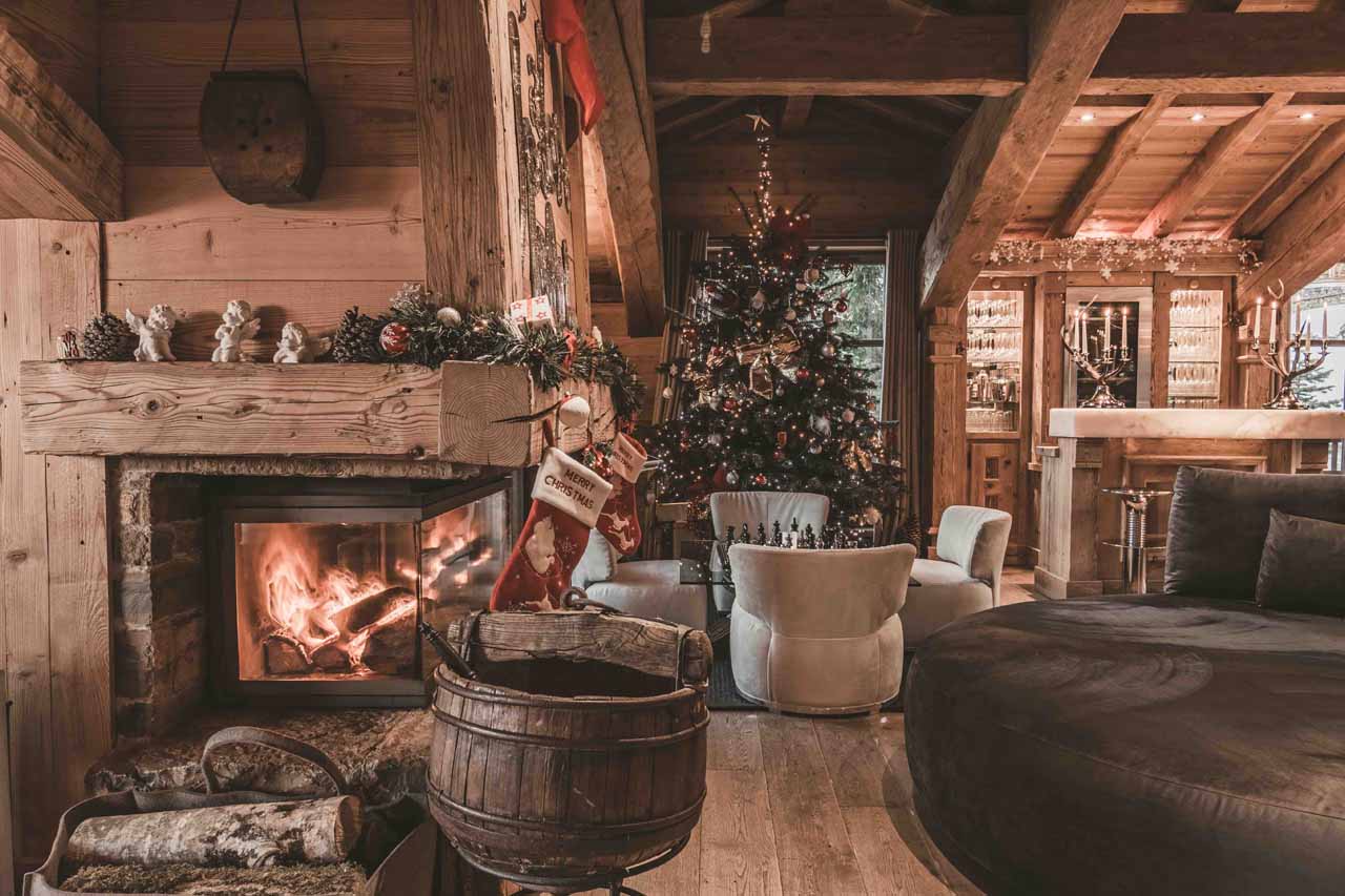 Christmas Ski Holidays, Luxury Christmas Chalet Rental | Leo Trippi