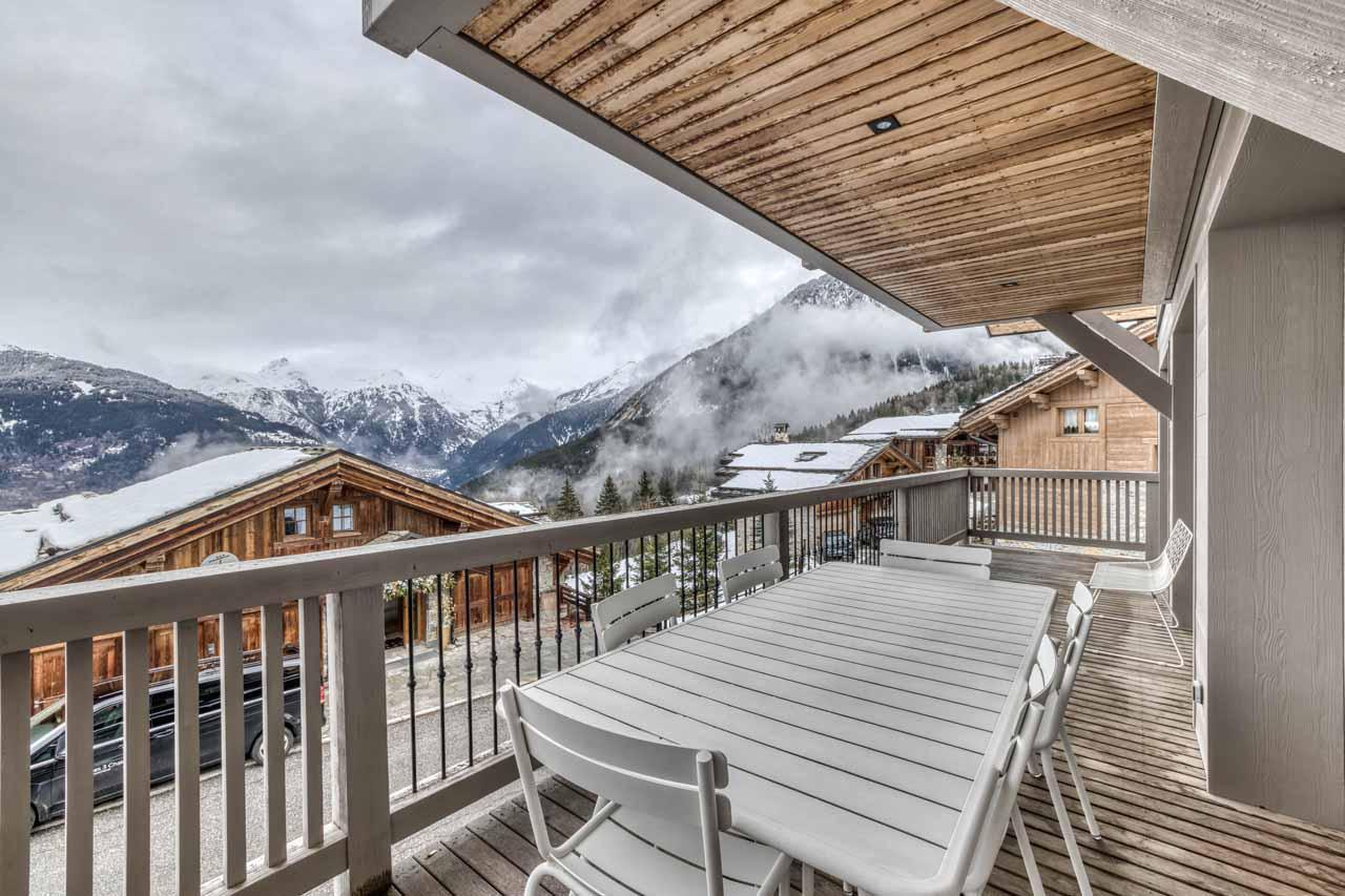 Courchevel 1550 Luxury Ski Chalets - Exclusive Ski Holidays | Leo Trippi