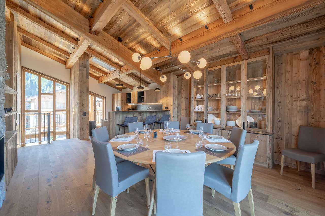 Courchevel Le Praz Ski Holidays, Luxury Courchevel Le Praz Ski Chalets ...