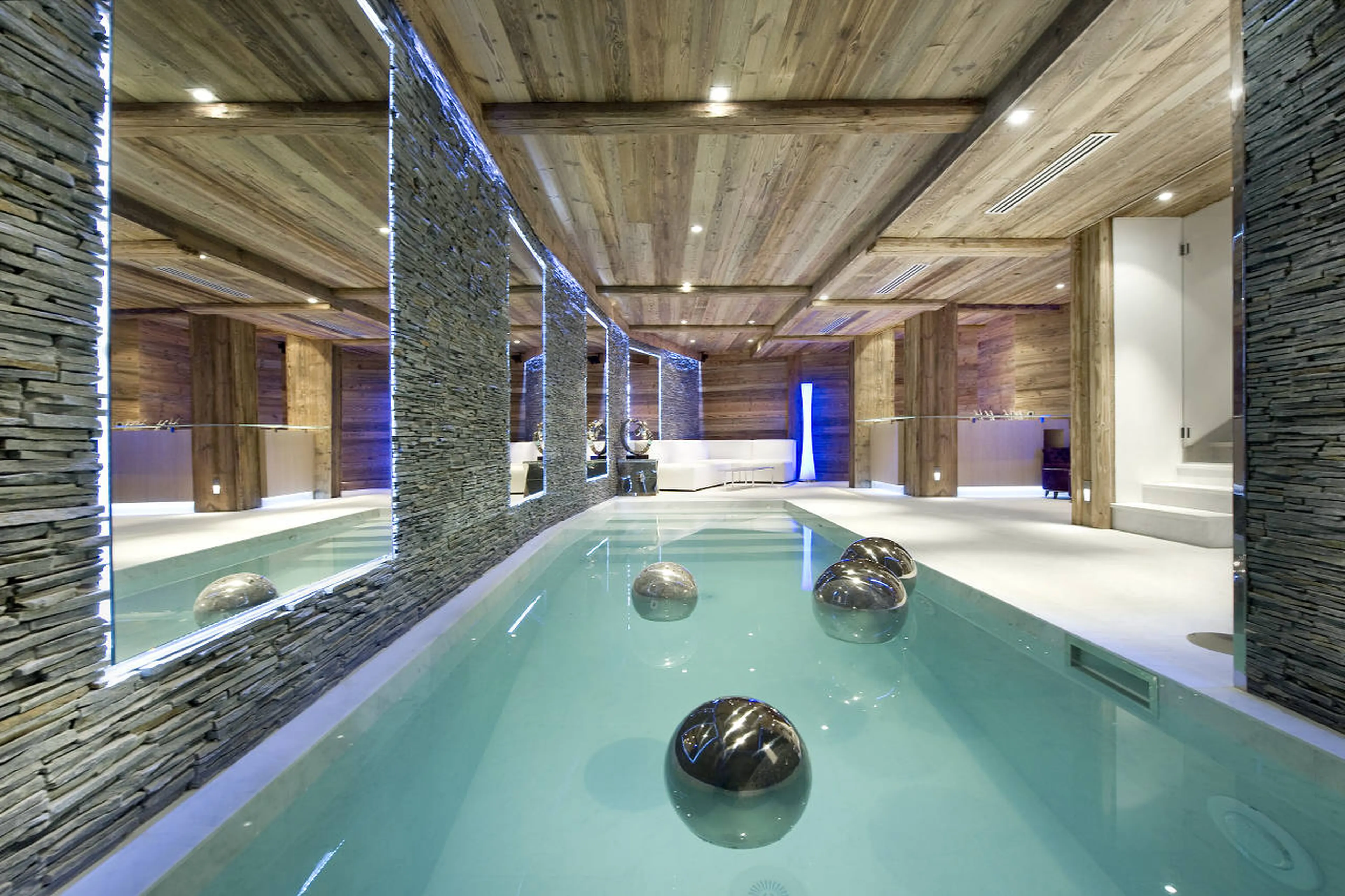 Chalet Eden, Courchevel 1850 | Leo Trippi
