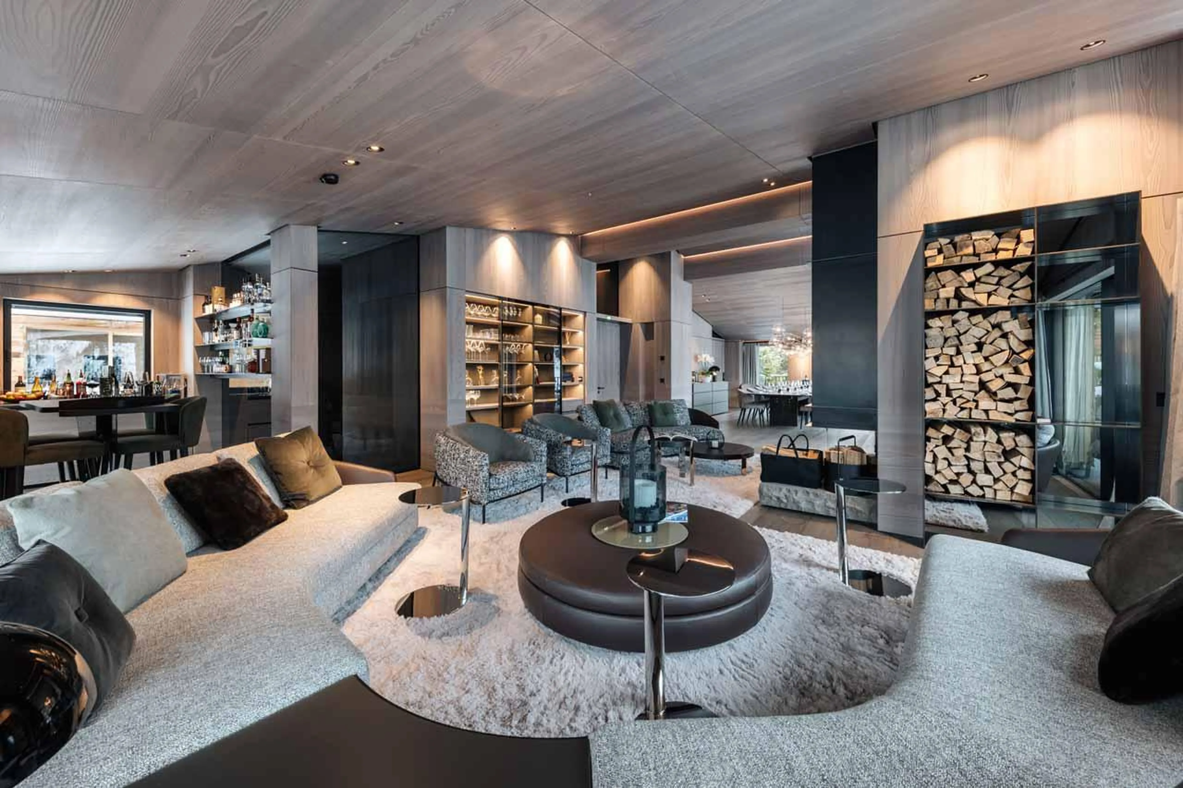 Luxury Ski Chalets to Rent, Luxury Ski Chalet Holidays 2025/26 | Leo Trippi